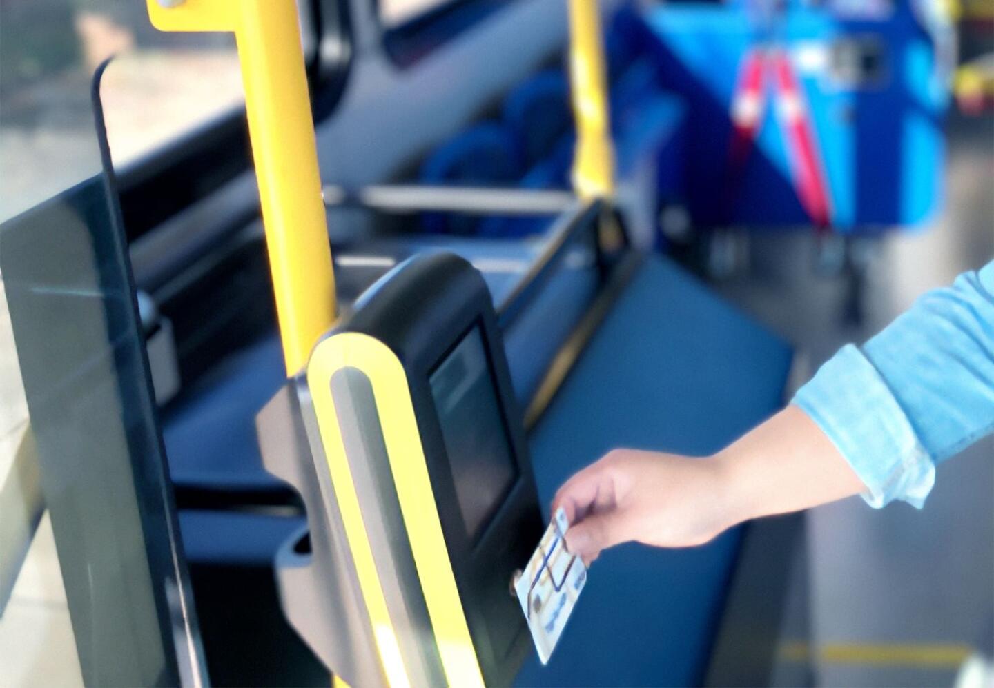 How To Support Unbanked Transit Riders | Genfare